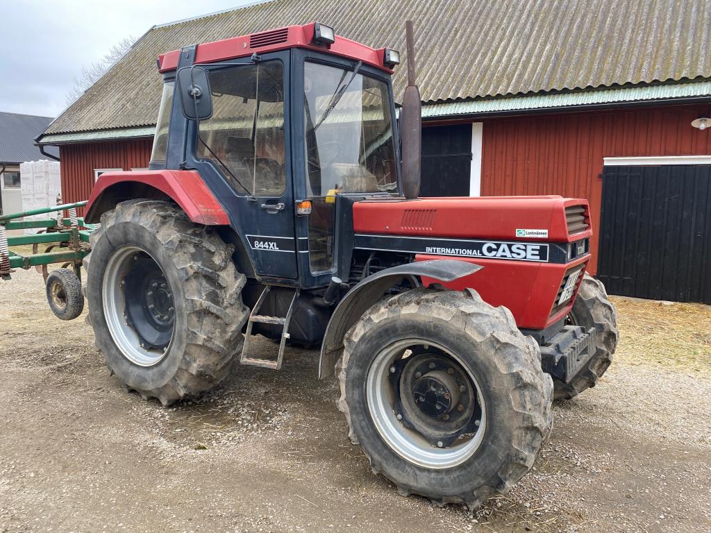 Blinto - Traktor 4WD - Case IH 844 XL